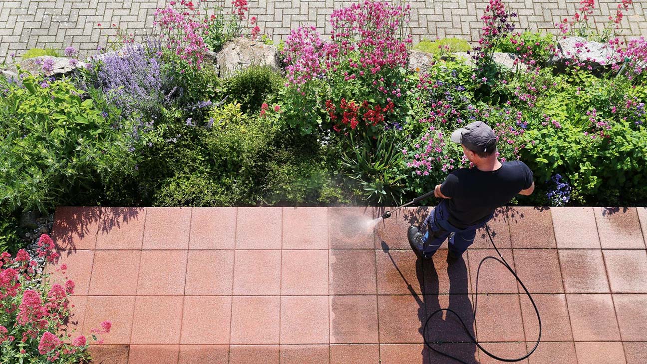 5 pressure washing advertising ideas to attract clients