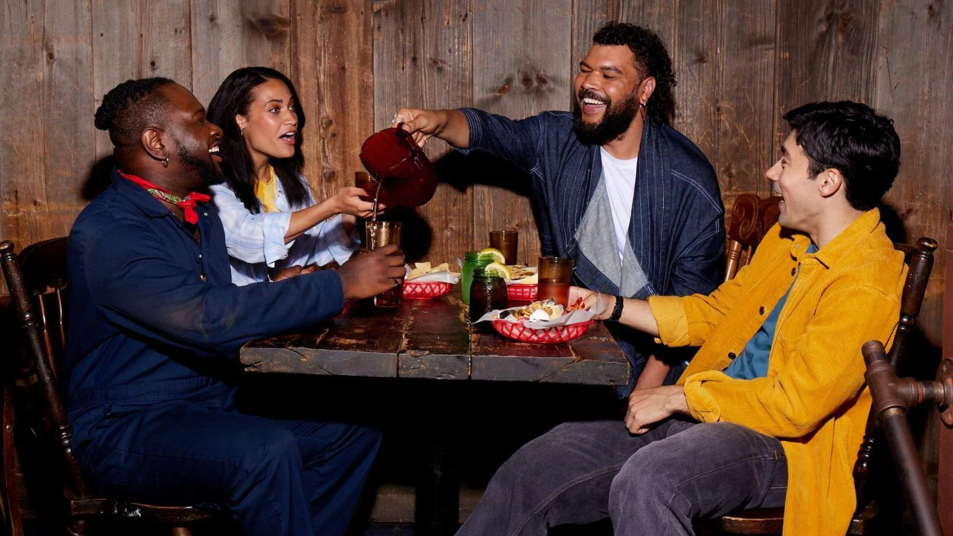 5 types of restaurant partnerships to start building